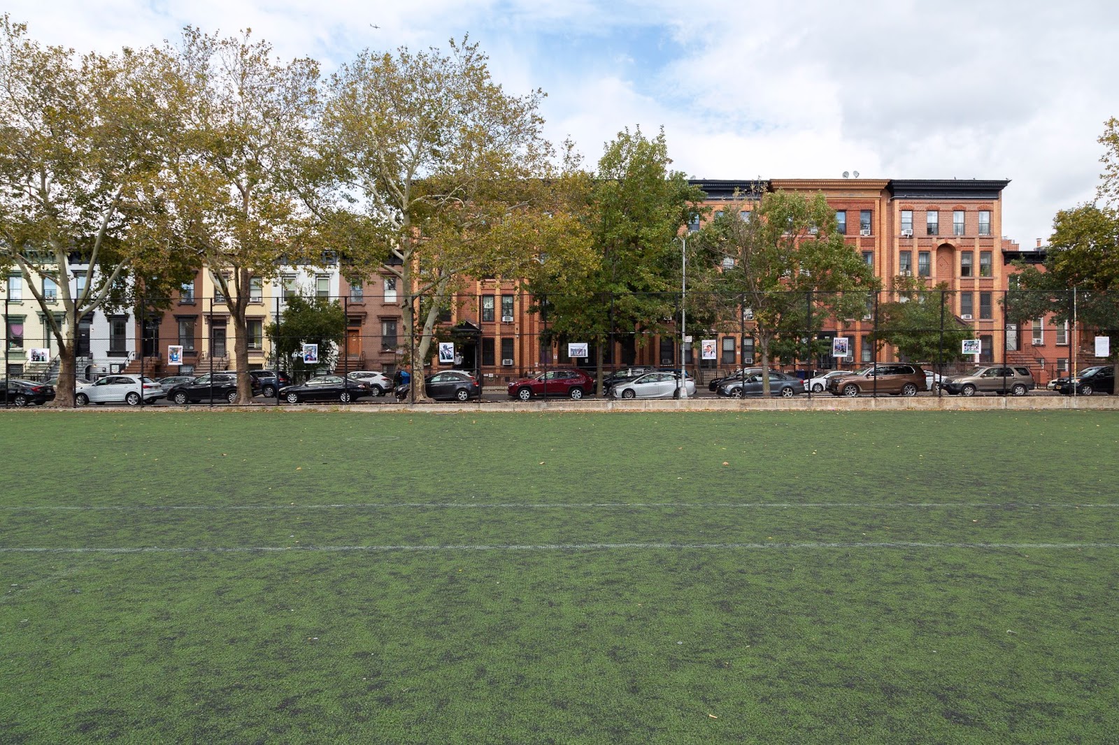 ‘Domingo a Las 4:’ a New Outdoor Photography Installation About Finding ...